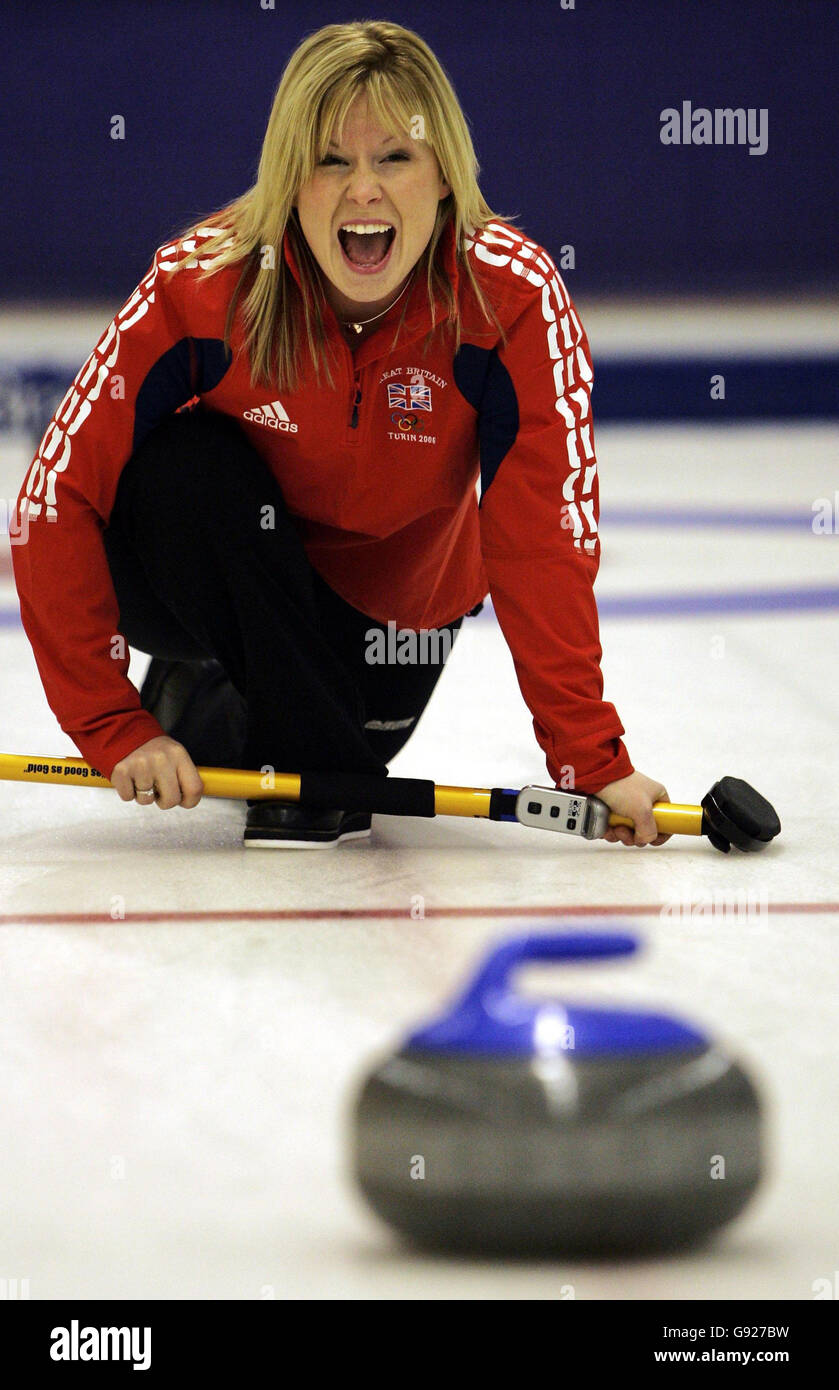 See pa story olympics curling hi-res stock photography and images - Alamy