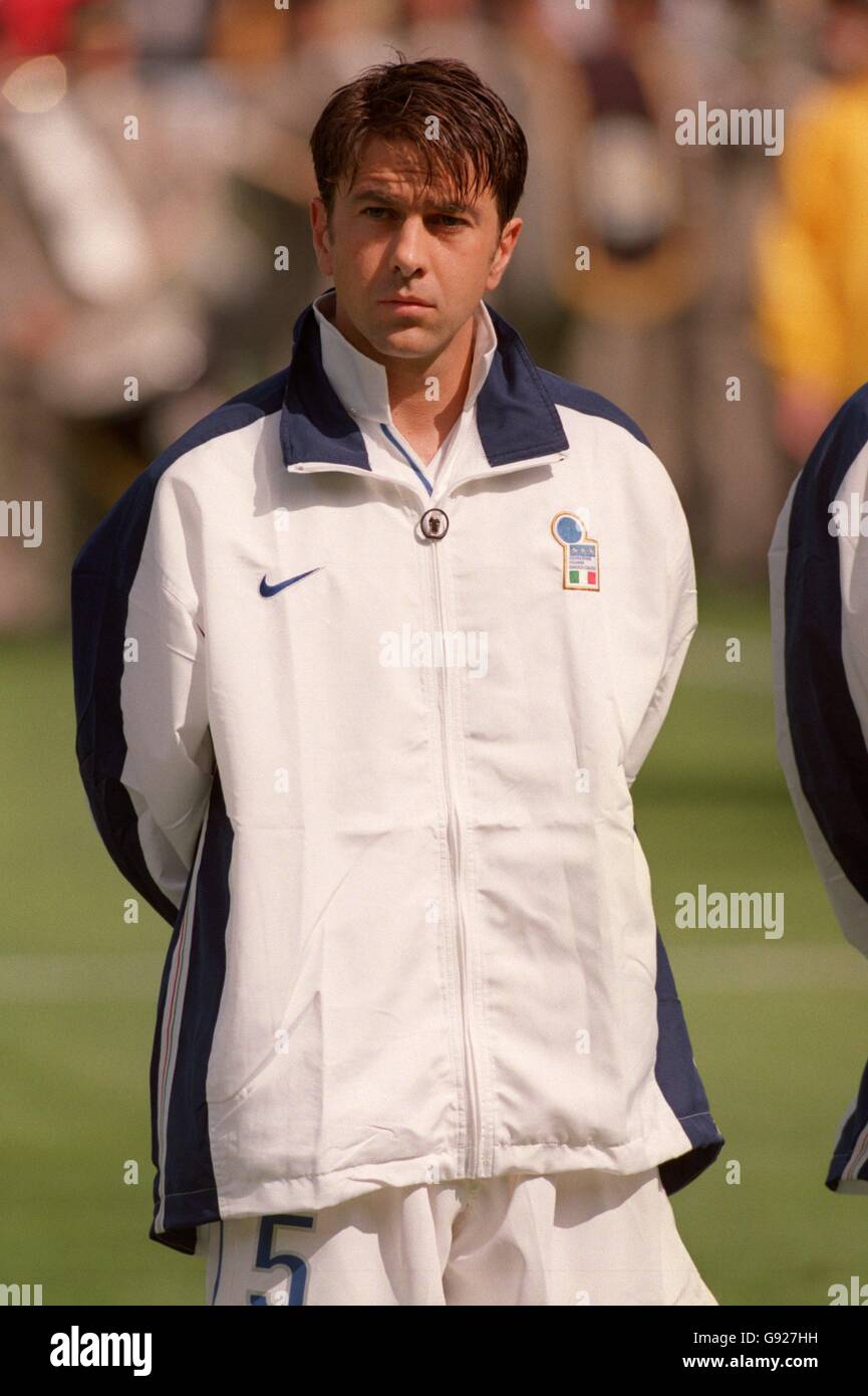 Soccer - World Cup France 98 - Group B - Italy v Chile Stock Photo - Alamy