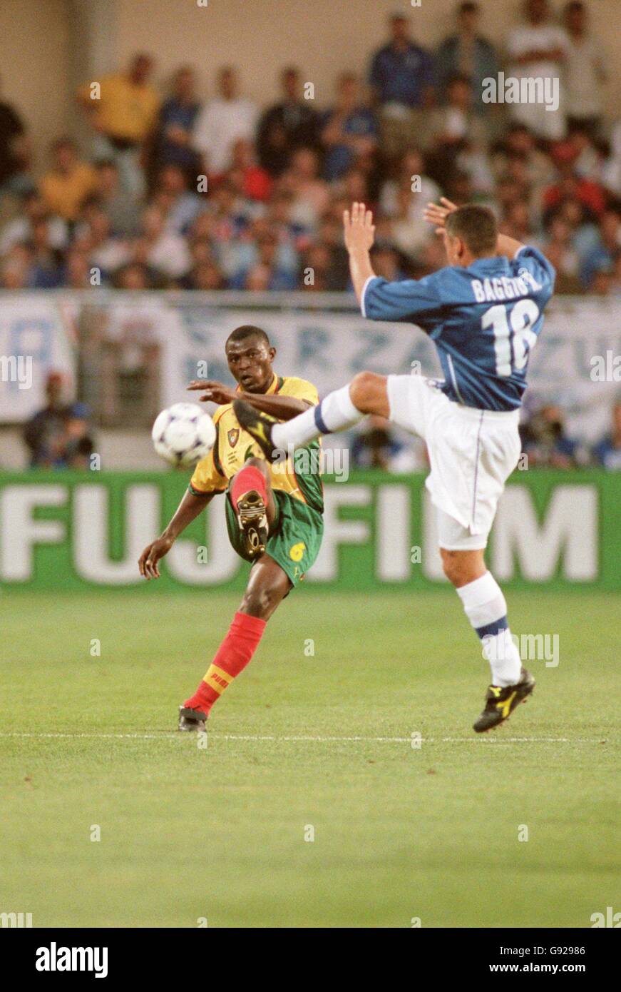 Roberto baggio world cup hi-res stock photography and images - Alamy
