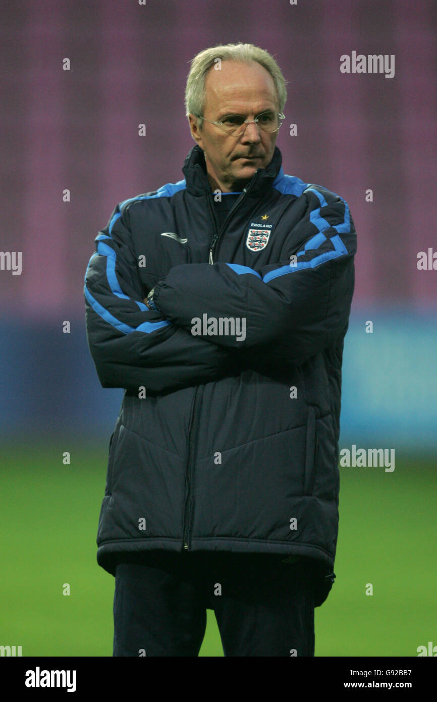 Soccer - Friendly - Argentina v England - England Training - Stade de ...