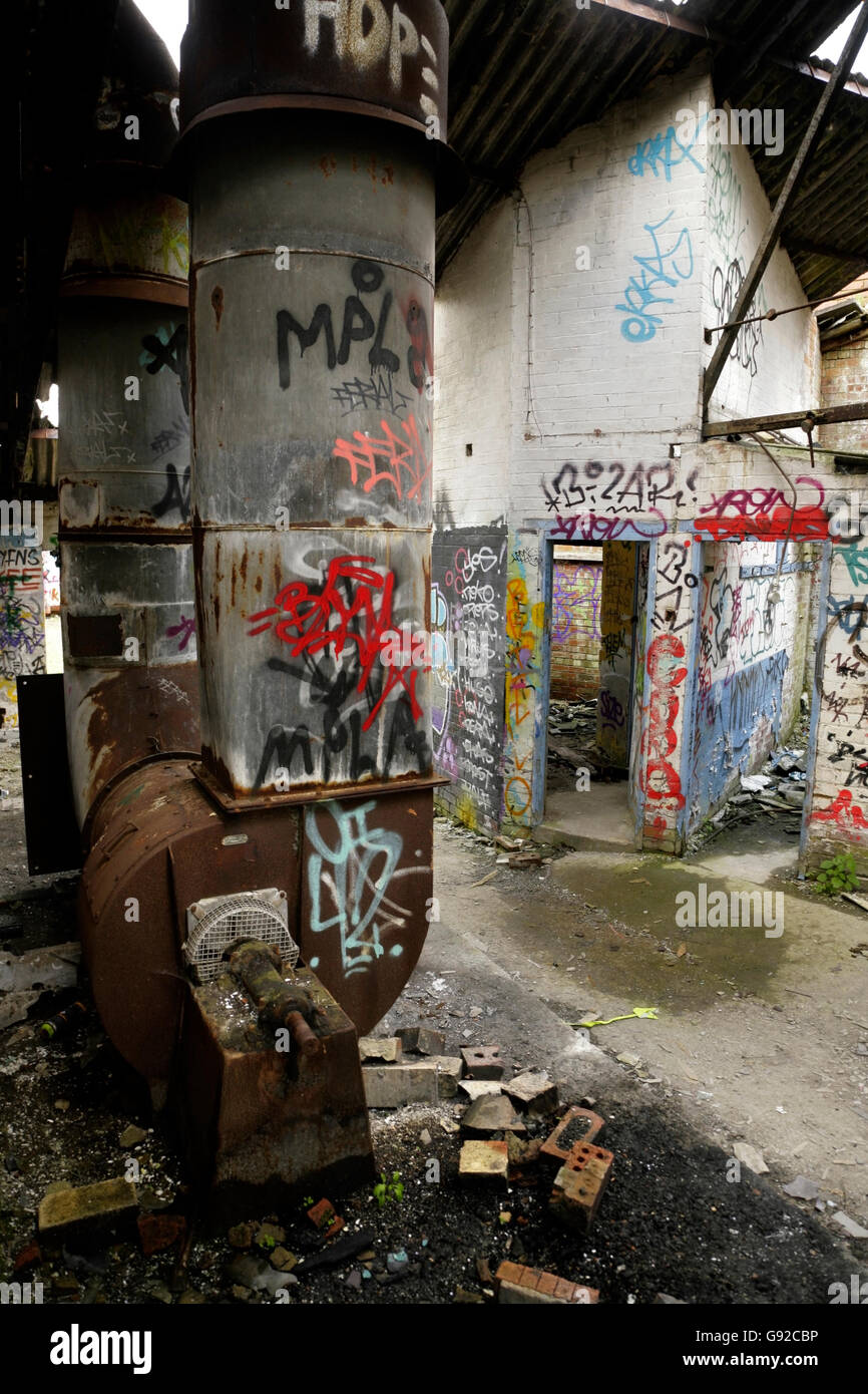 Graffiti and vandalism in abandoned derelict industrial building Stock ...