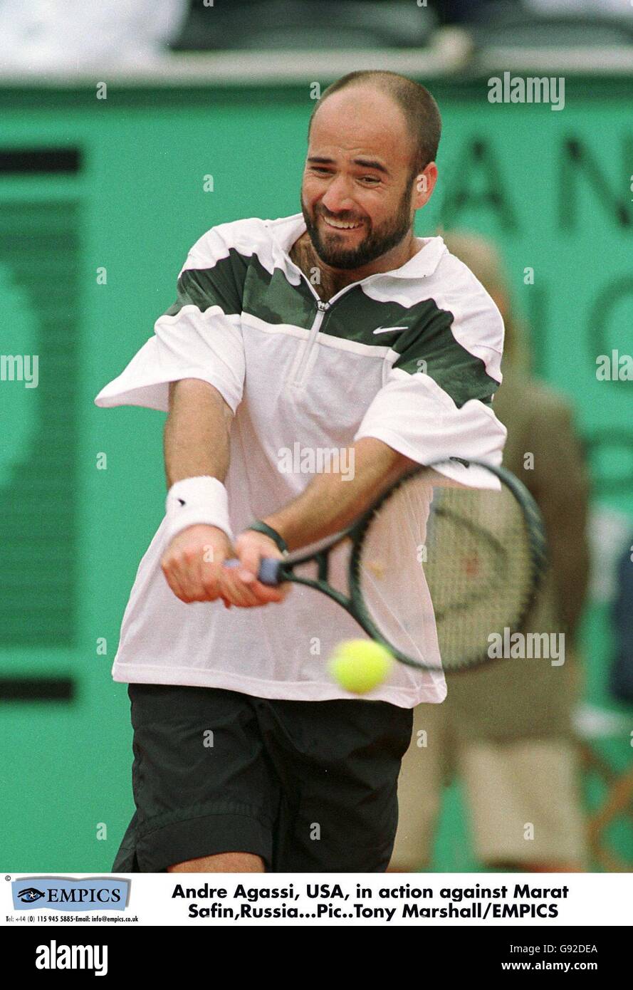 Tennis - French Open - Roland Garros, Paris - Men's Singles - First ...