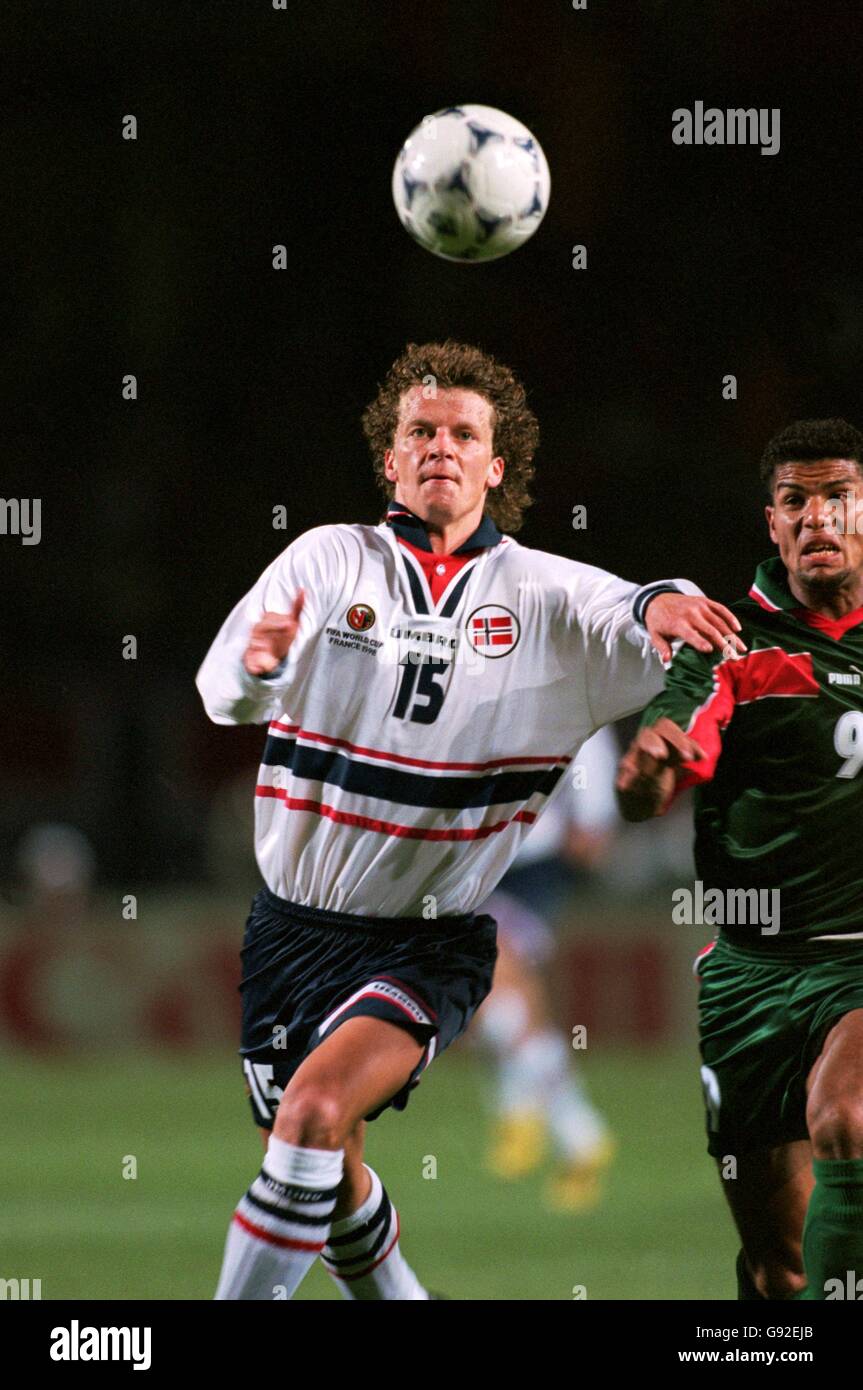 Morocco's Abdeljilil Hadda (right) and Norway's Dan Eggen (left) battle ...