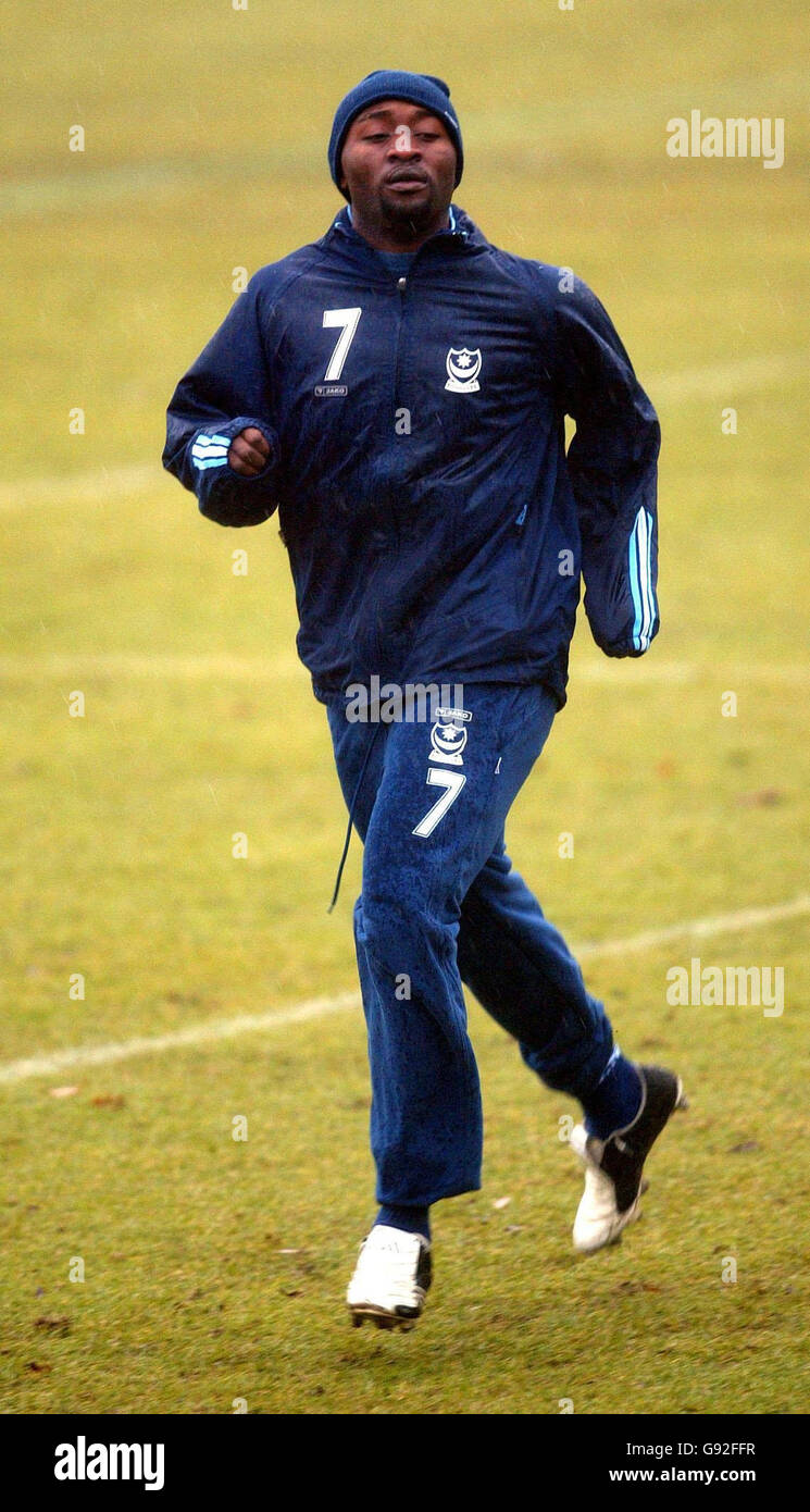 Portsmouths lua lua hi-res stock photography and images - Alamy