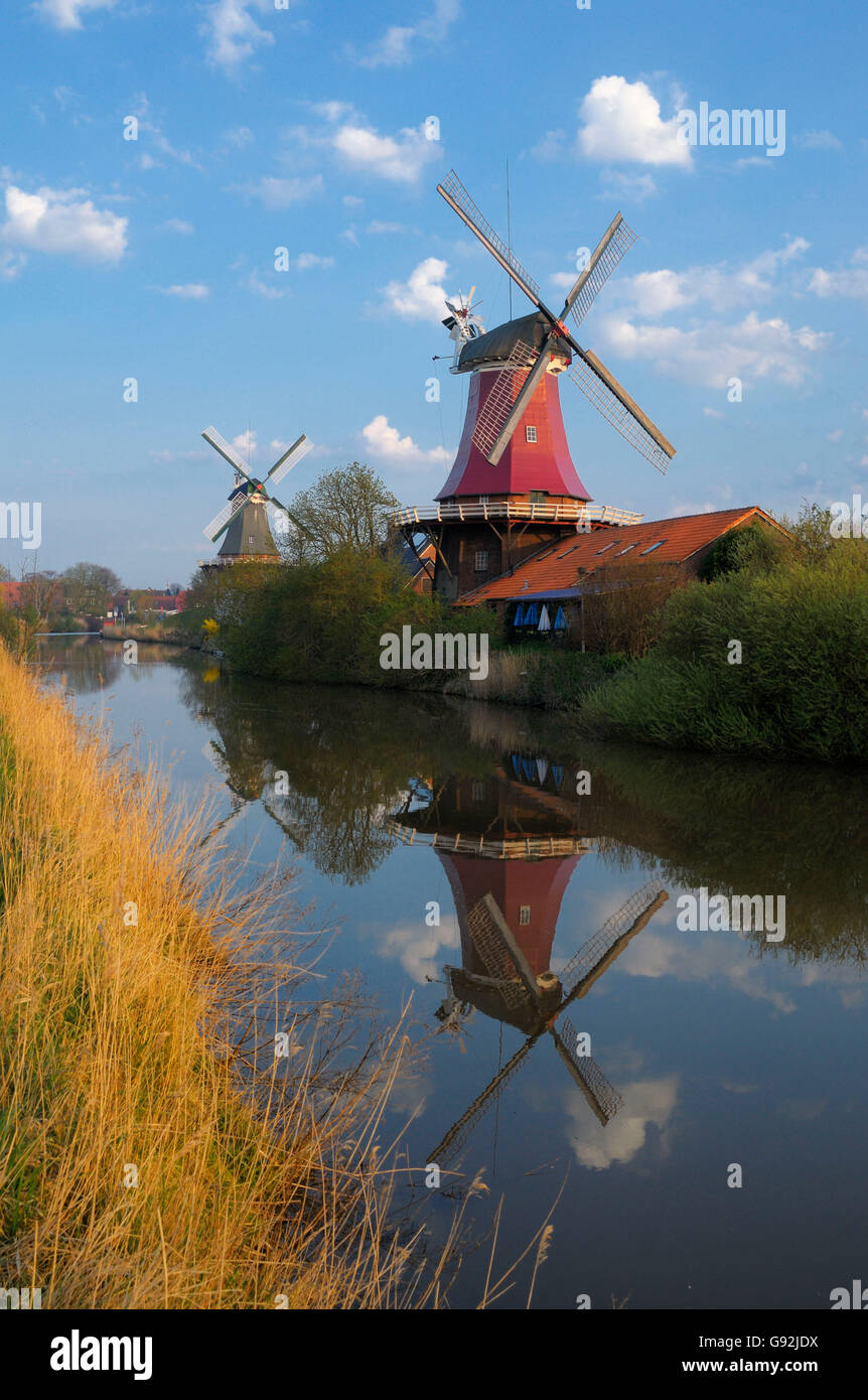Twin windmill hi-res stock photography and images - Alamy