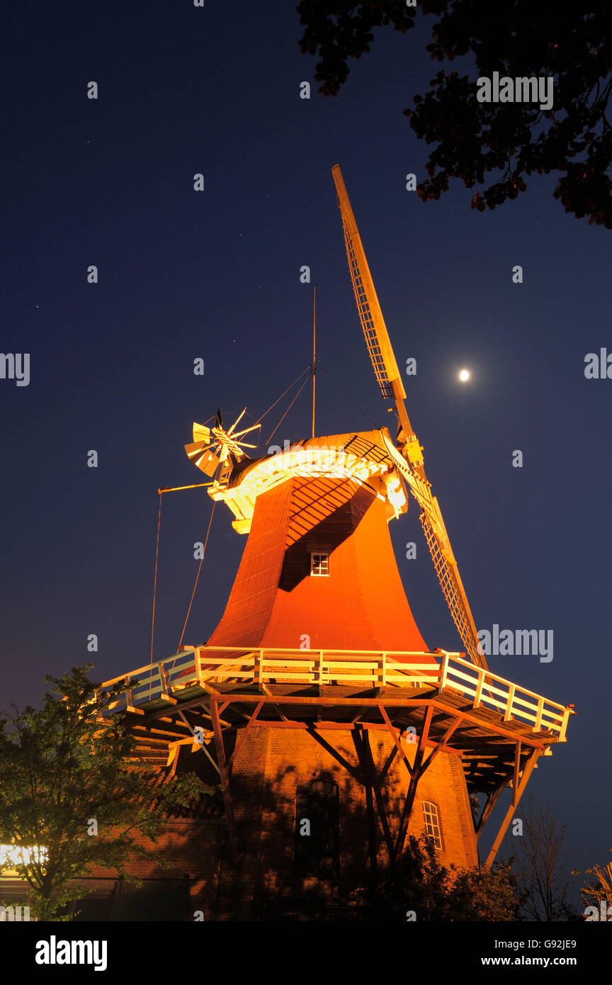 Windmill, Greetsiel at night, Lower Saxony, Germany / full moon Stock ...