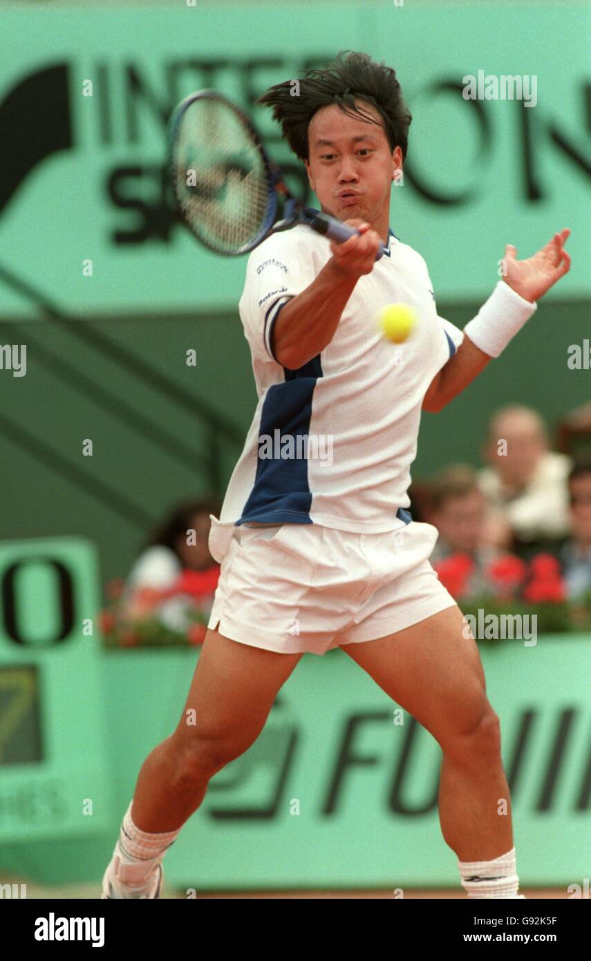 Michael chang french open hi-res stock photography and images - Alamy
