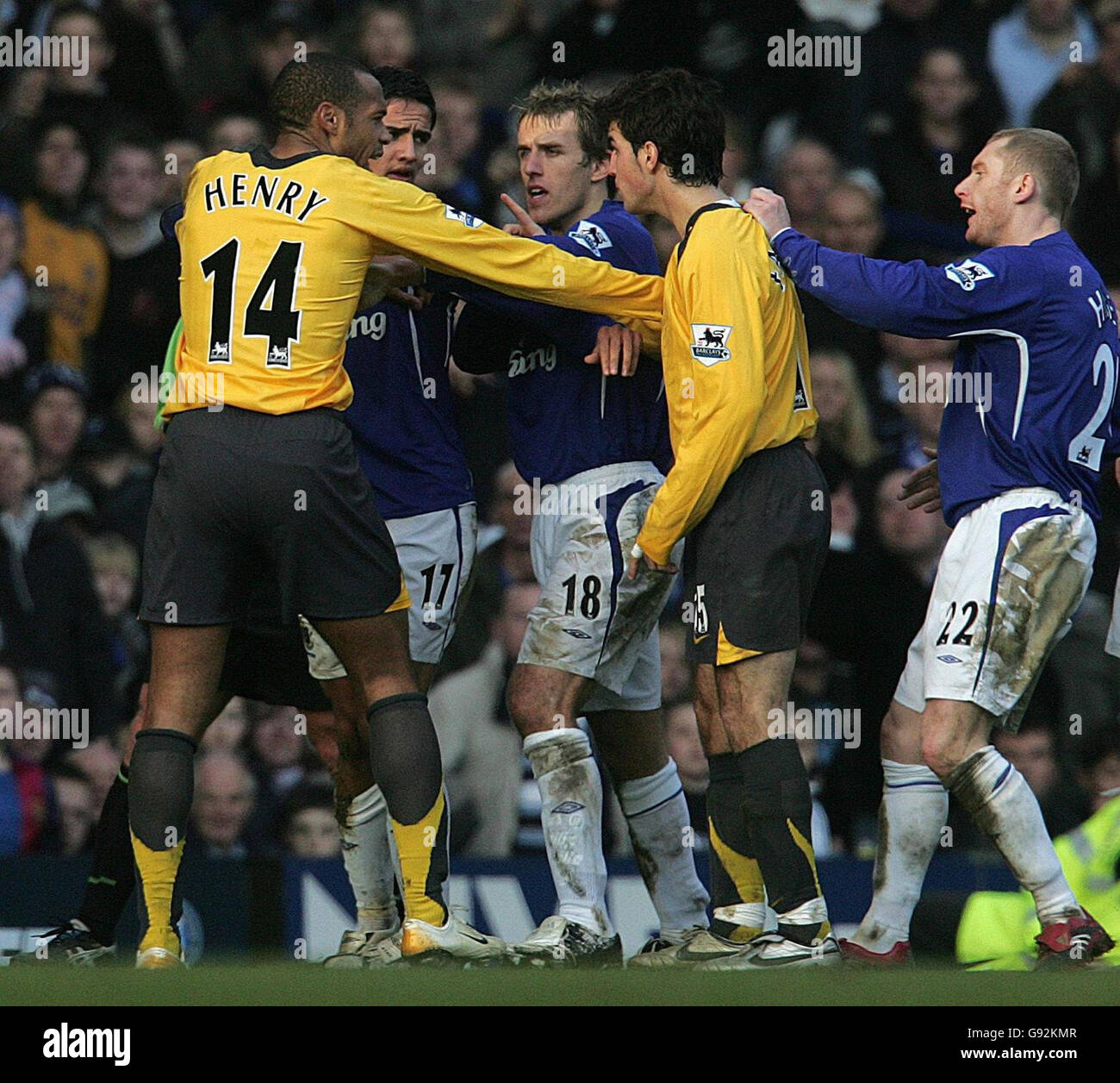 Tim cahill everton 2006 hi-res stock photography and images - Alamy