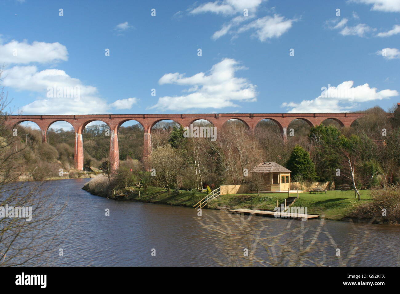 Larpool whitby hi-res stock photography and images - Alamy