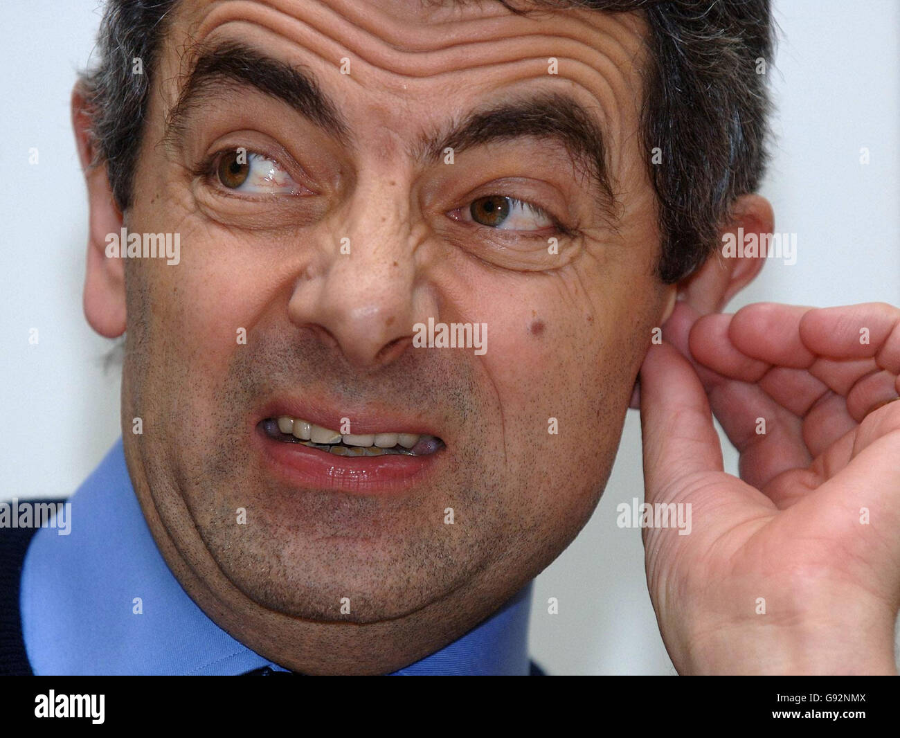 Rowan atkinson 2006 hi-res stock photography and images - Alamy