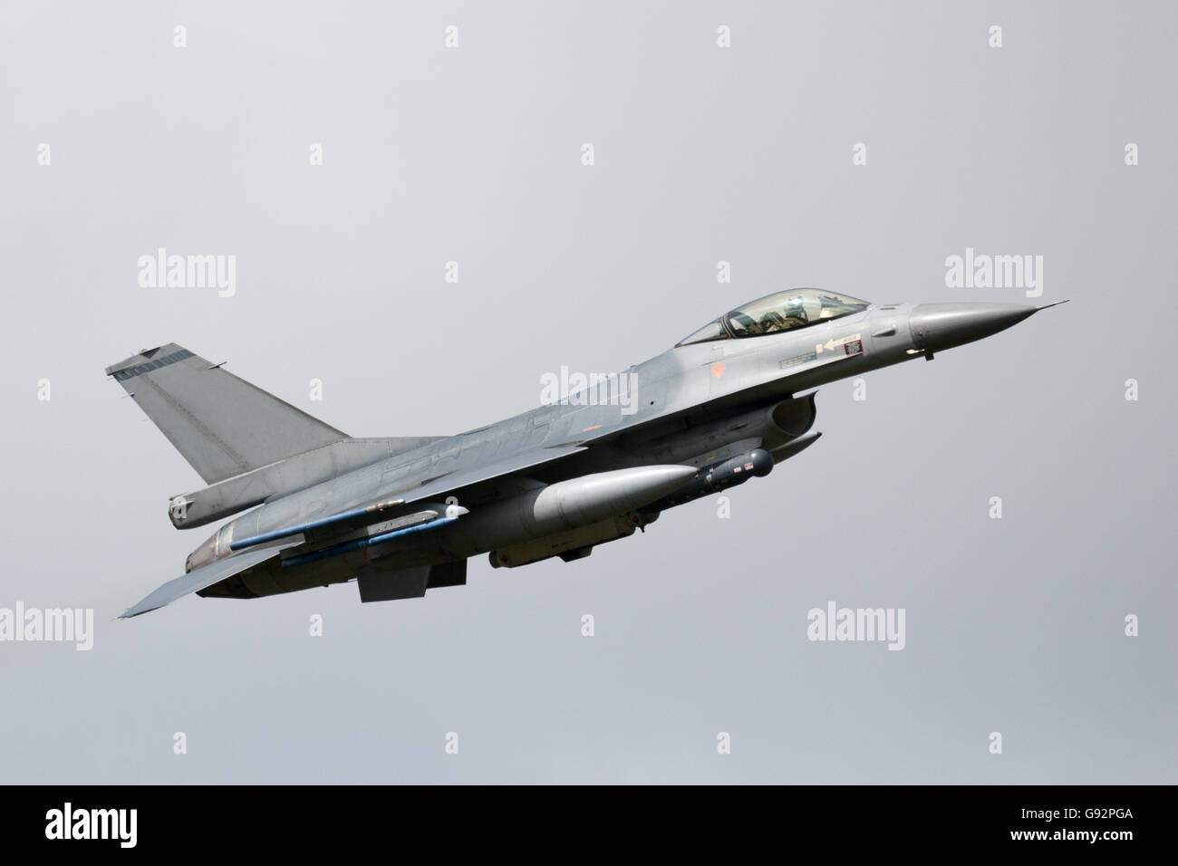 Fighter jet take off hi-res stock photography and images - Alamy