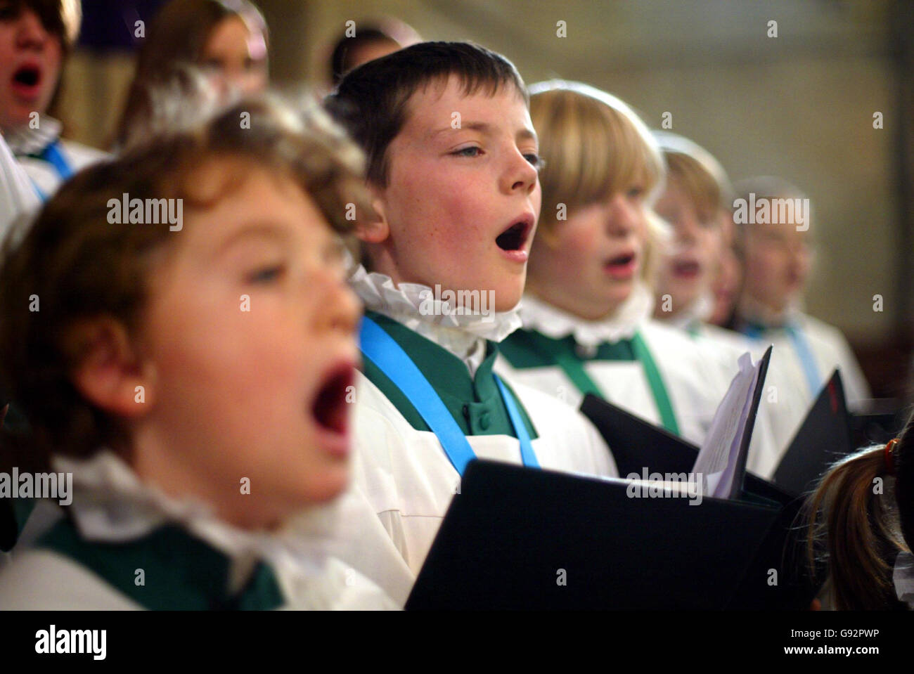 Four choir hi-res stock photography and images - Alamy