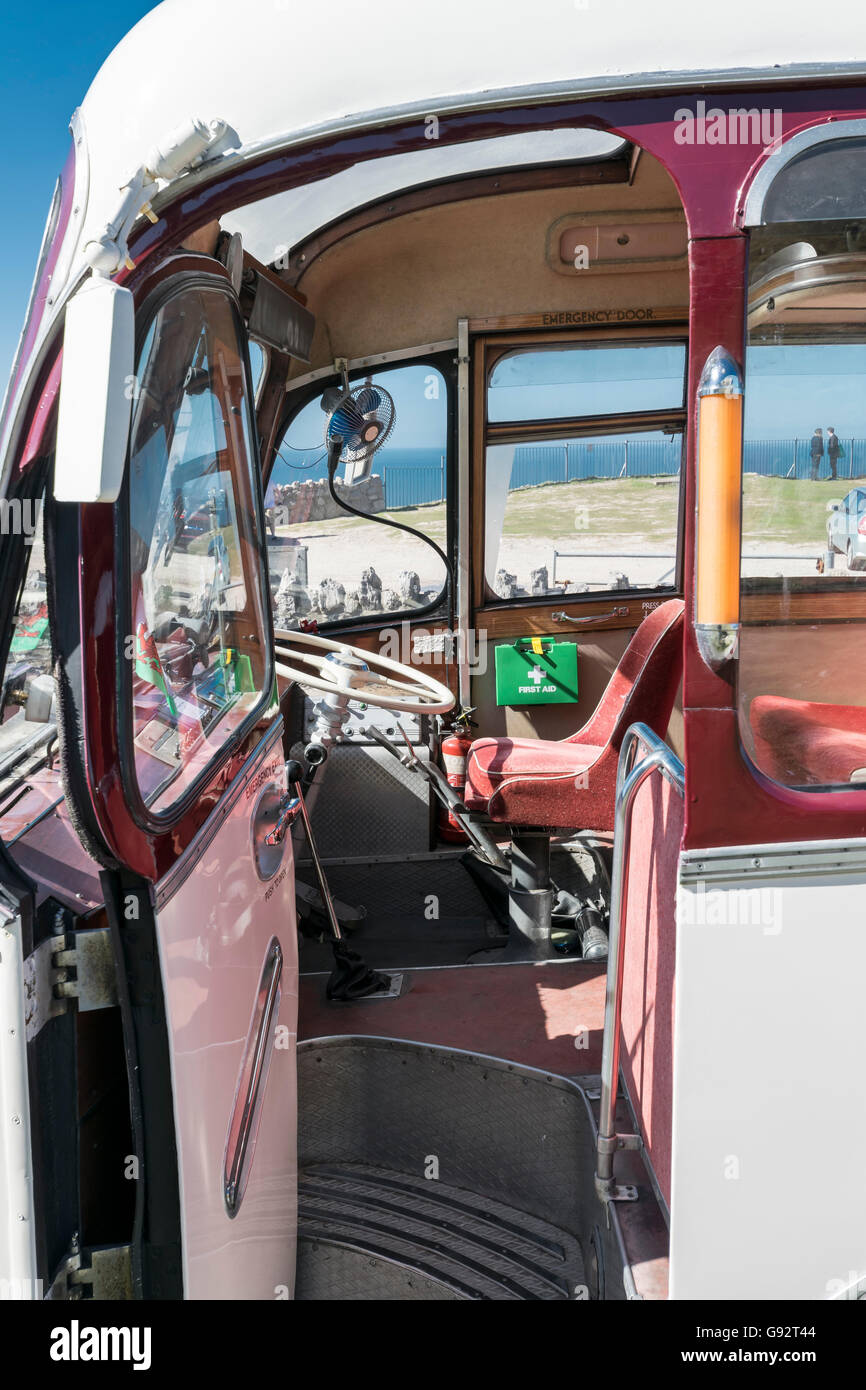 Leyland Tiger cub 1958 Duple-bodied vintage coach Stock Photo - Alamy
