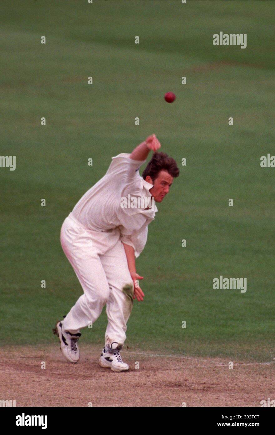 Cricket britannic assurance championship hi-res stock photography and ...