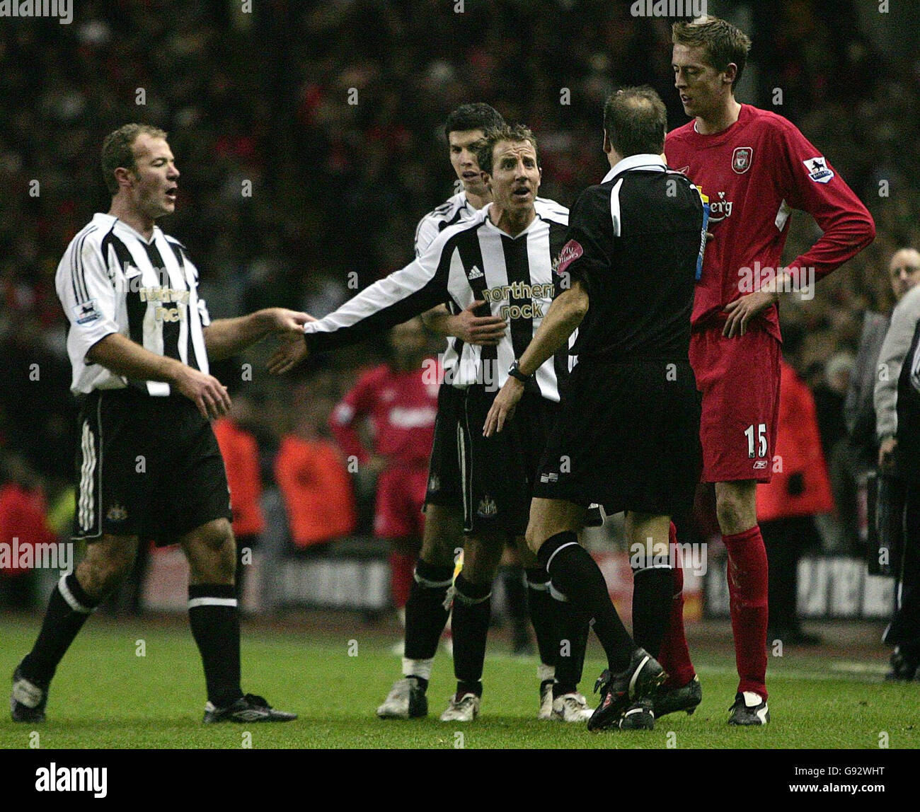 Lee bowyer liverpool hi-res stock photography and images - Alamy
