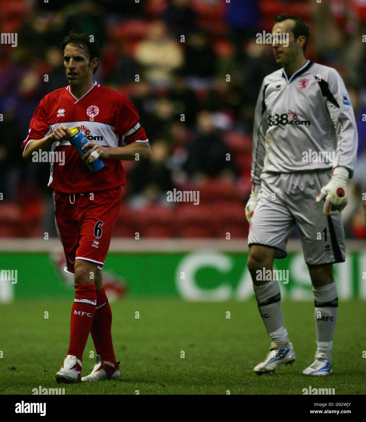 Middlesbrough captain Gareth Southgate (L) and goalkeeper Mark ...