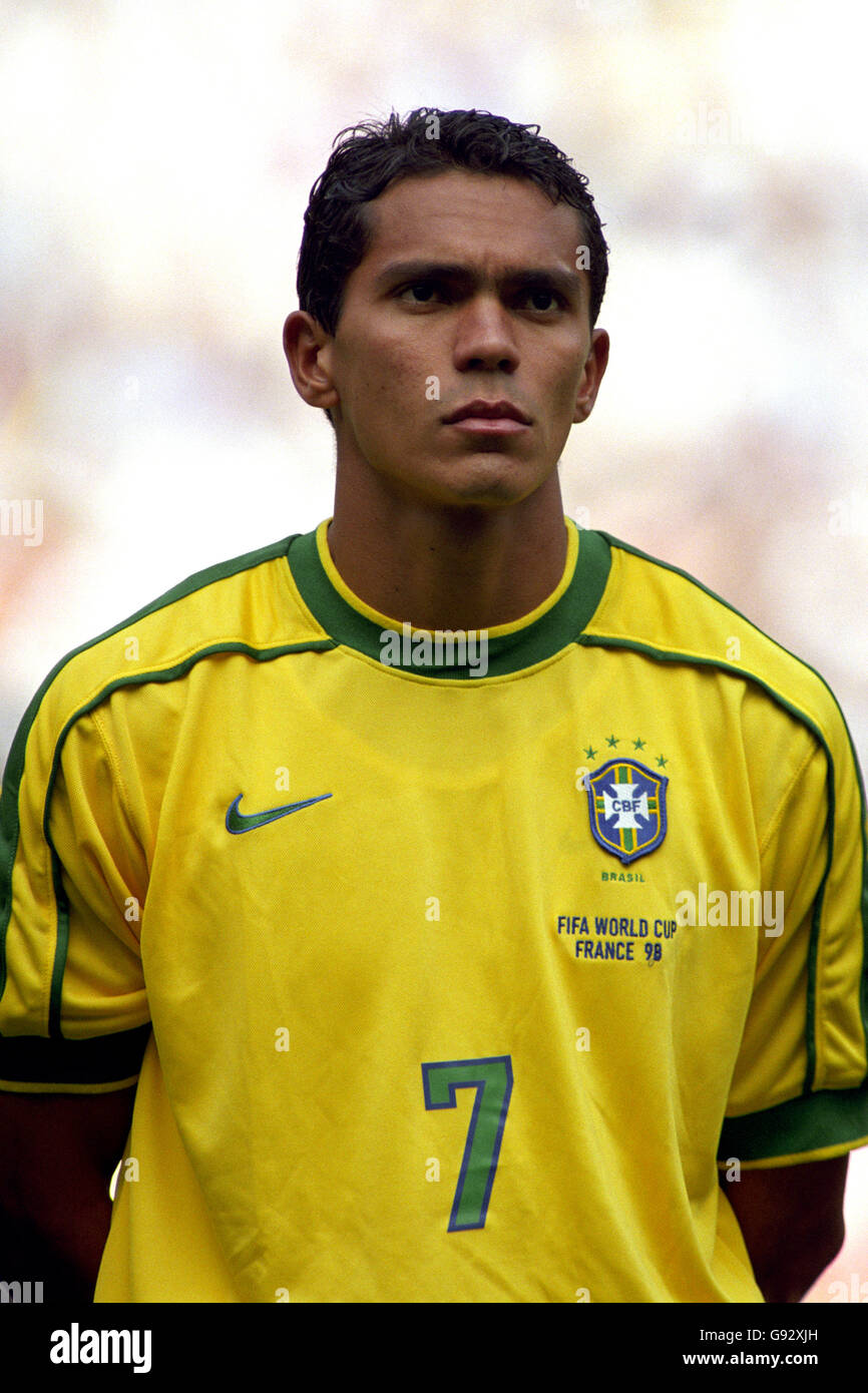 Giovanni brazil soccer hi-res stock photography and images - Alamy