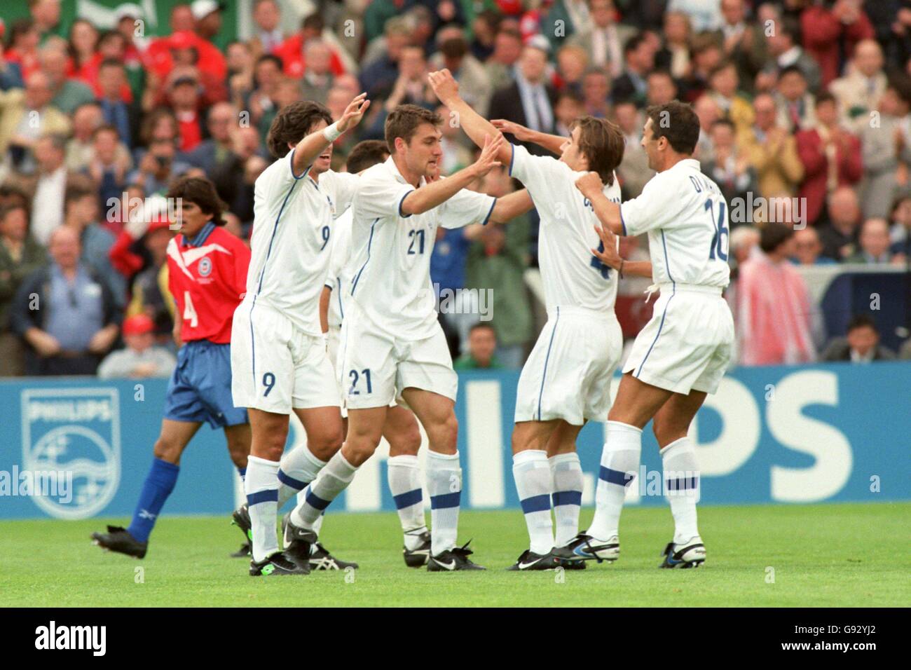 Soccer world cup france 98 group b italy v chile hi-res stock ...