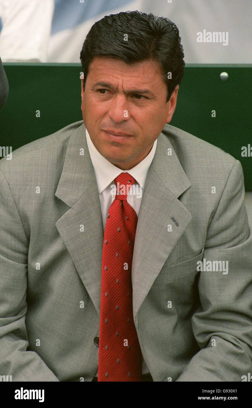 Soccer - World Cup France 98 - Group H - Argentina v Japan. Daniel ...