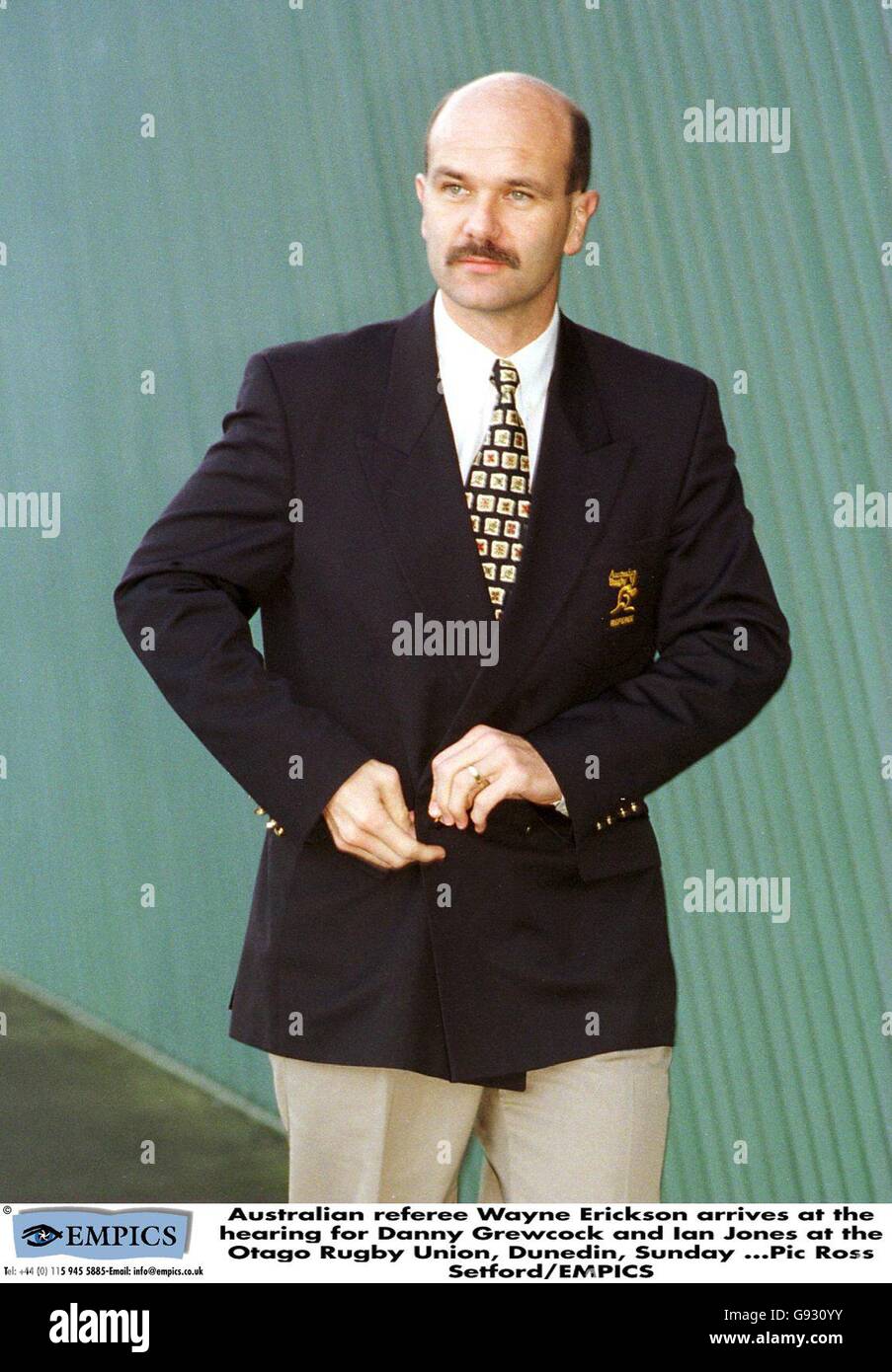 Referee wayne erickson hi-res stock photography and images - Alamy