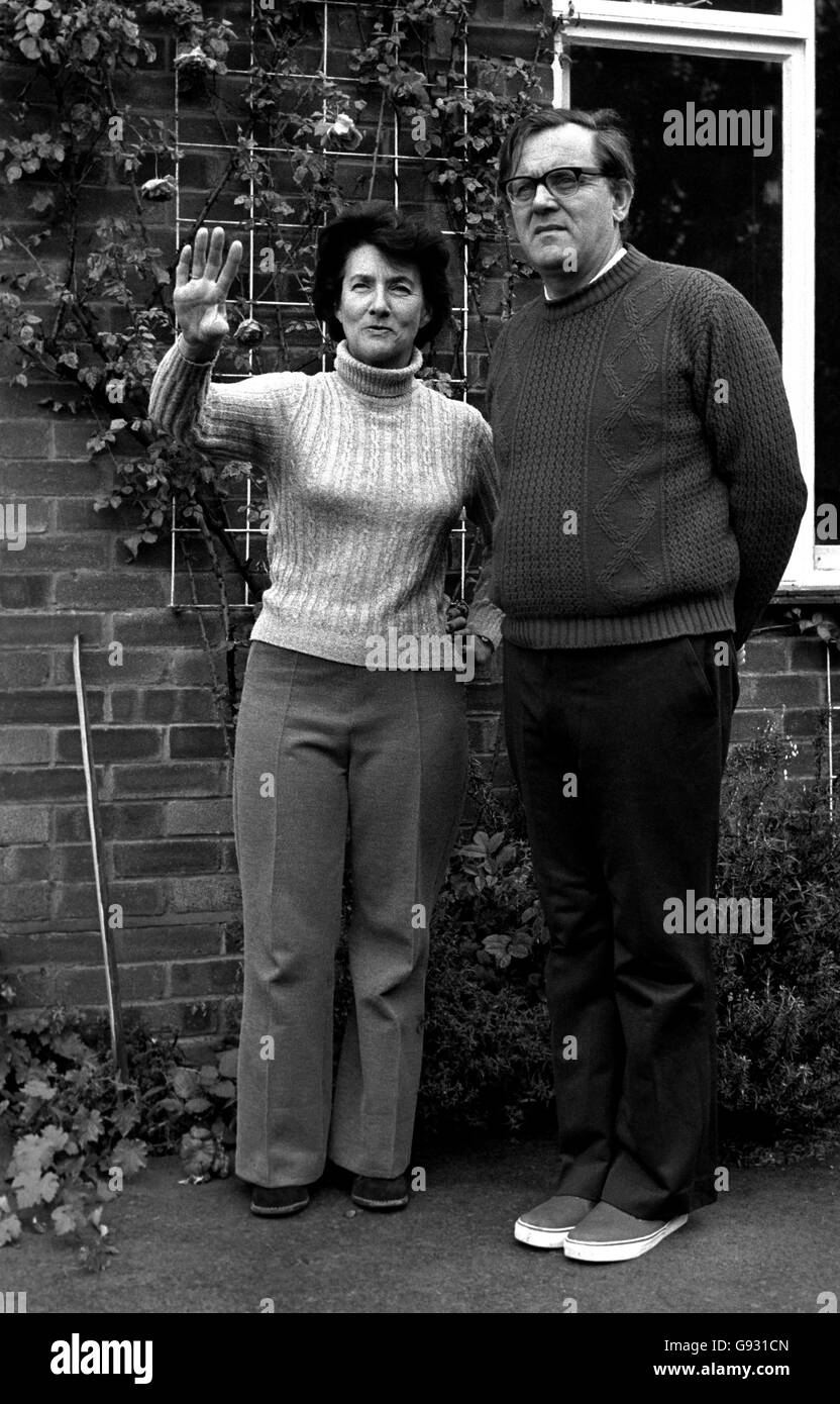 Merlyn Rees. Merlyn Rees and his wife, Colleen Stock Photo - Alamy