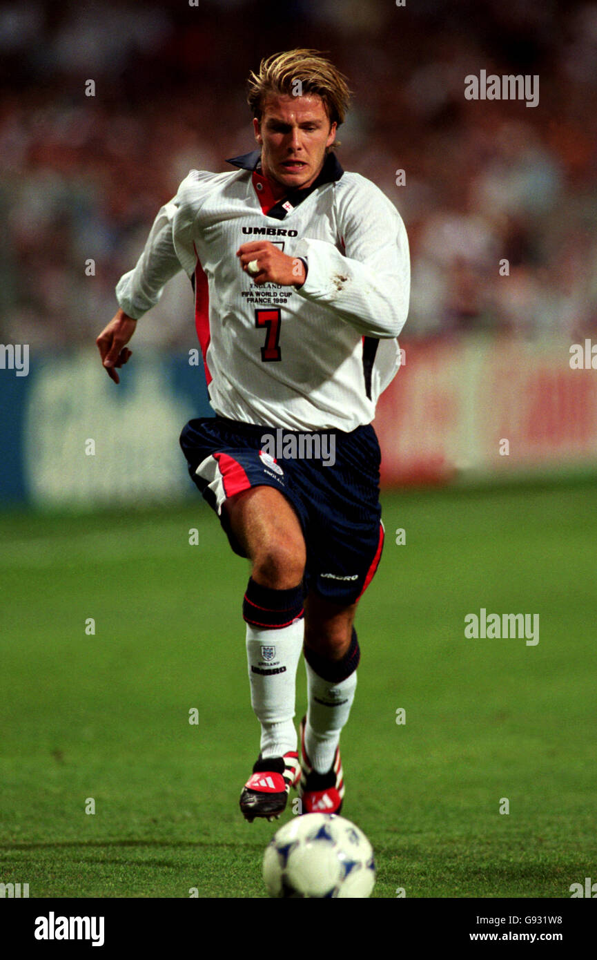 David beckham world cup 98 hi-res stock photography and images - Alamy