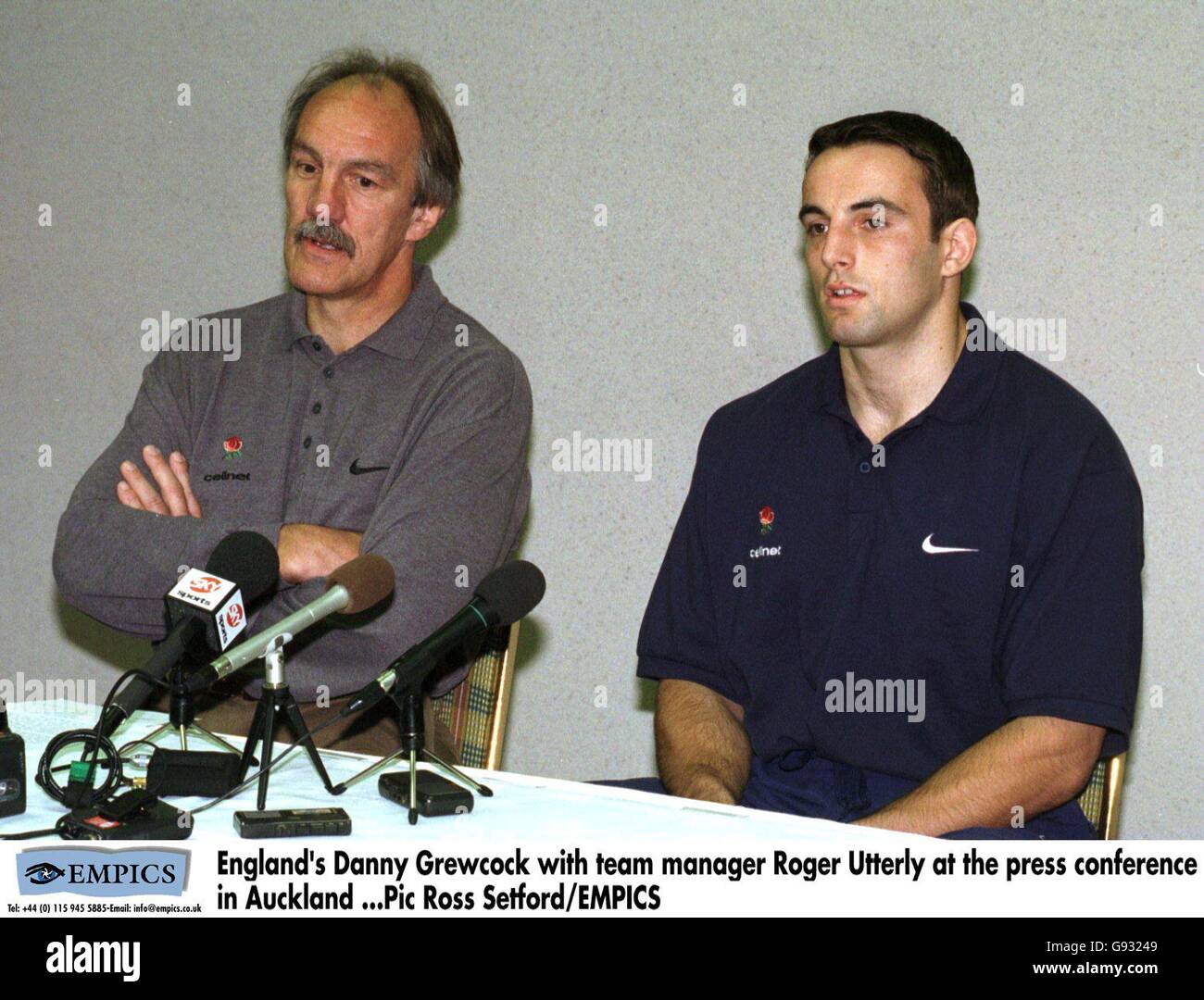 England's Danny Grewcock (right) with team manager Roger Uttley (left ...