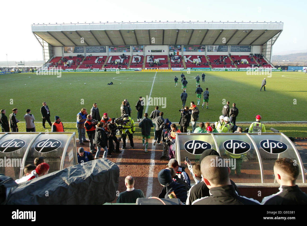 Soccer tennants scottish cup 3rd round clyde celtic broadwood stadium ...