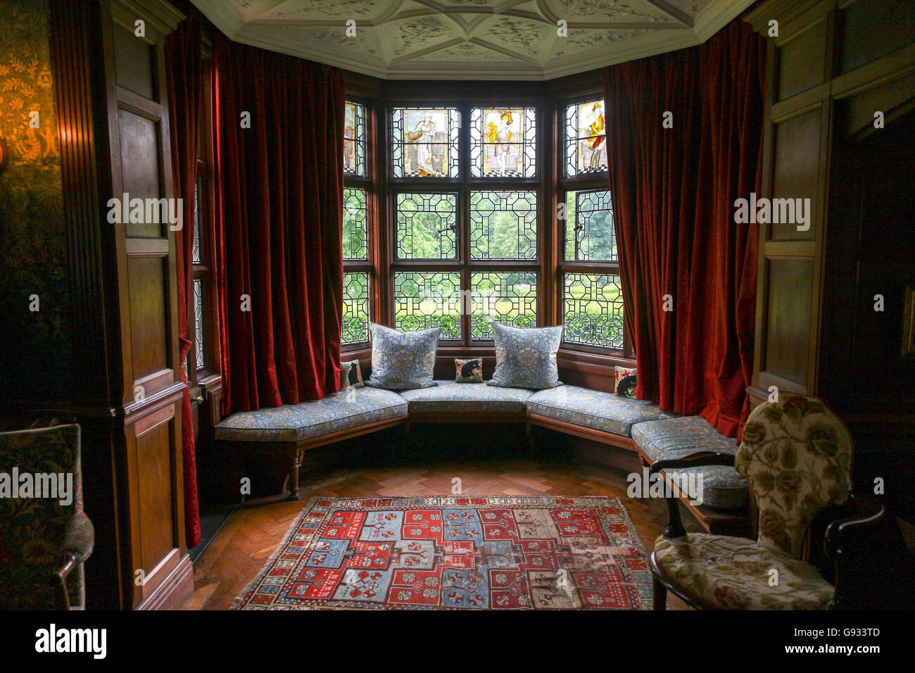 Victorian stained glass windows designed by Charles Eamer Kempe at ...