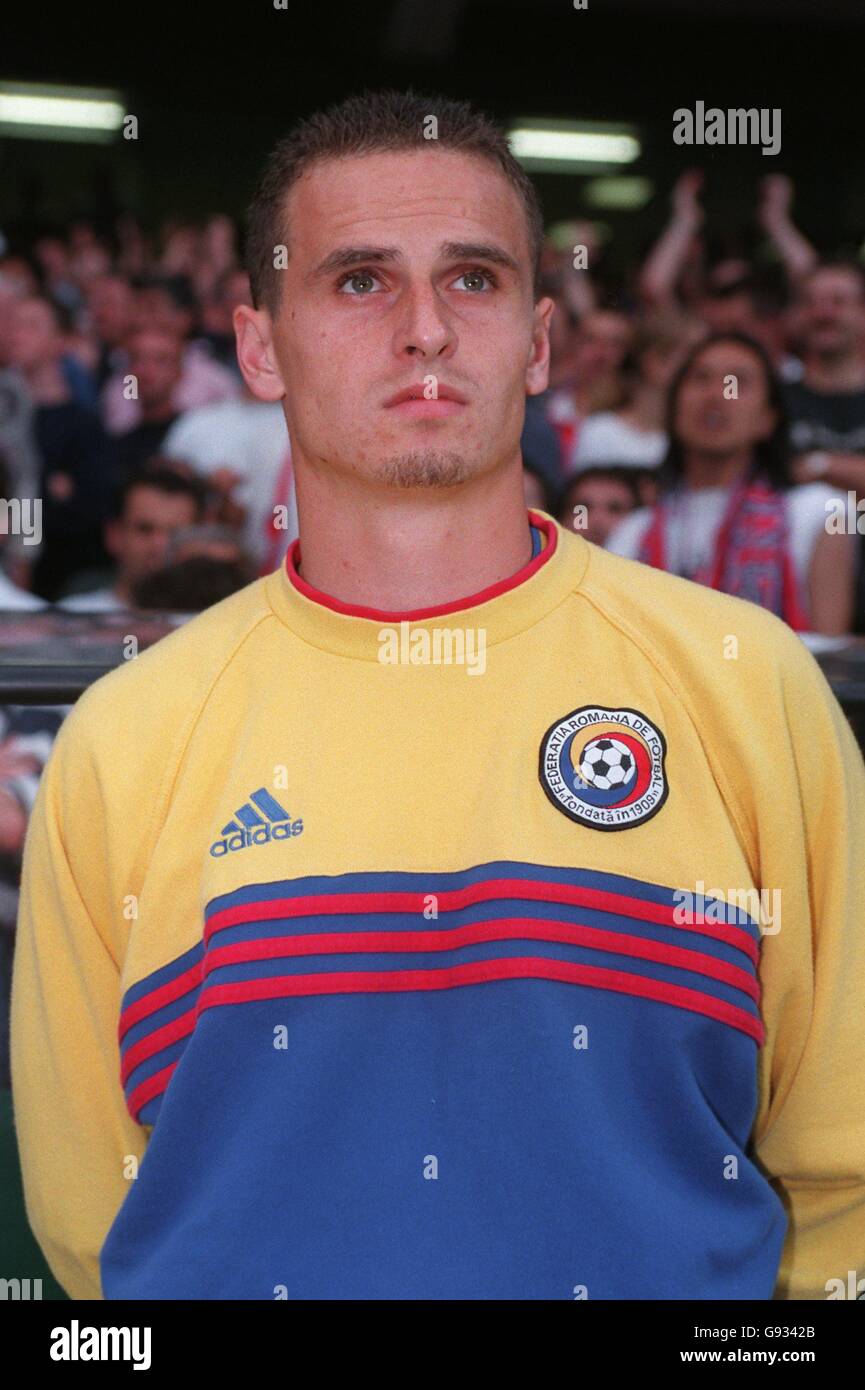 Soccer world cup france 98 group g romania v england hi-res stock ...