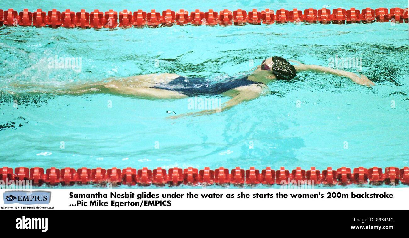 Samantha Nesbit, competing in the women's 200m backstroke Stock Photo ...