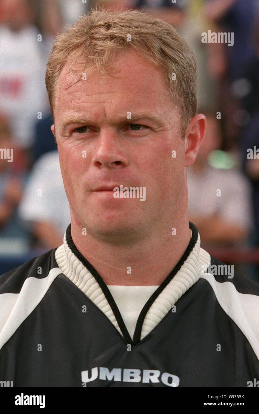 Jonathan gould hi-res stock photography and images - Alamy