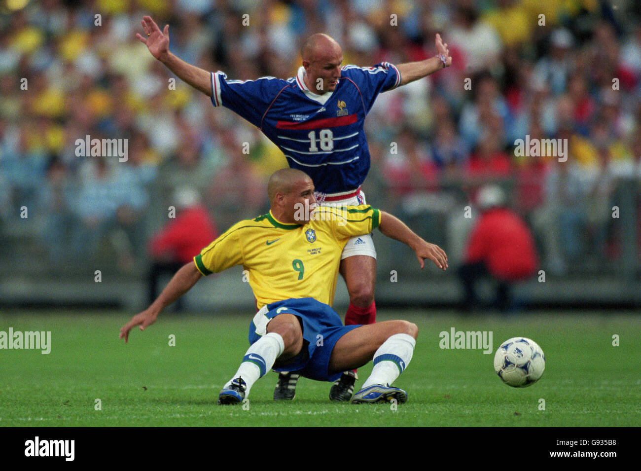Soccer - World Cup France 98 Final - Brazil v France Stock Photo - Alamy