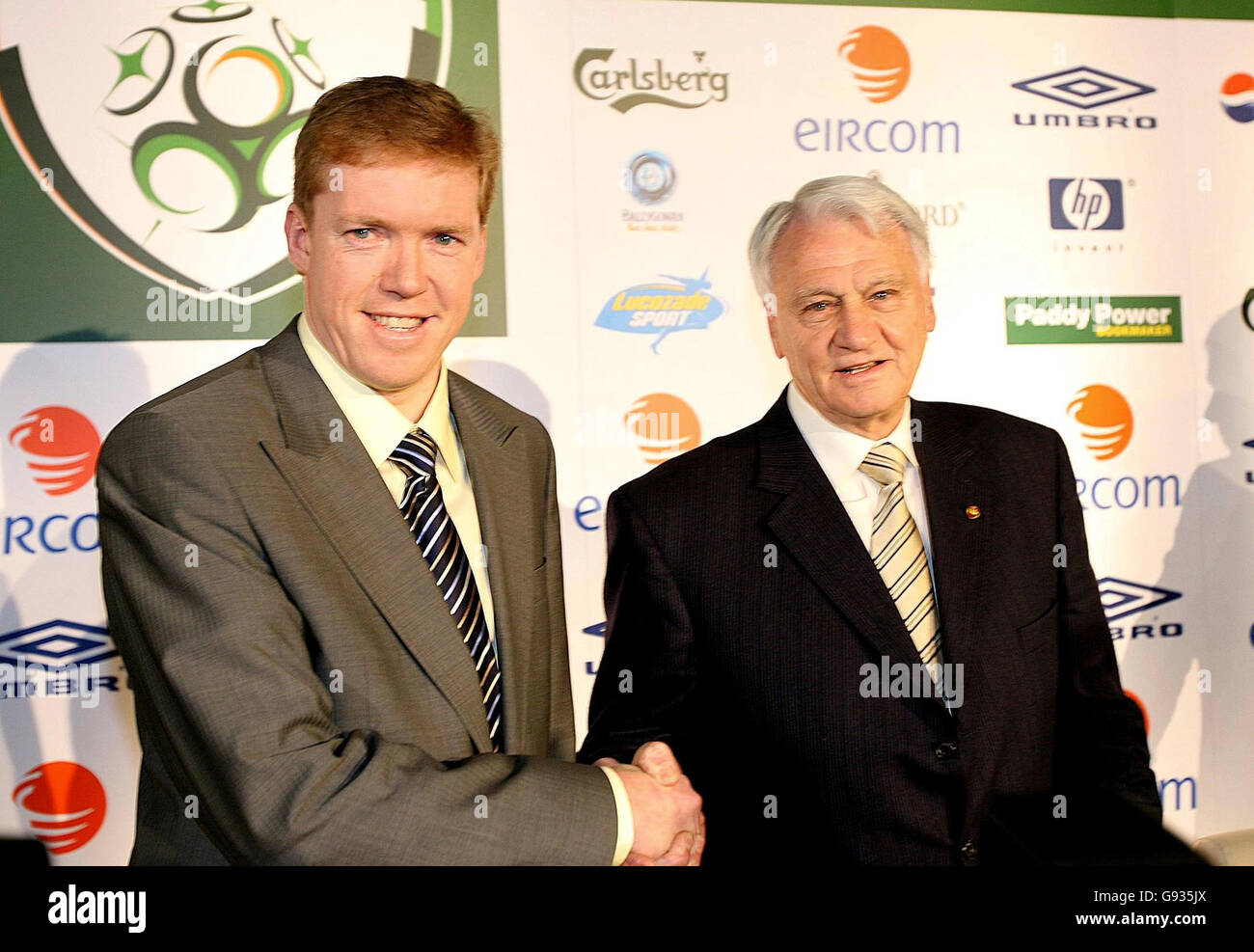 New Republic of Ireland Football manager Steve Staunton (L) shakes ...