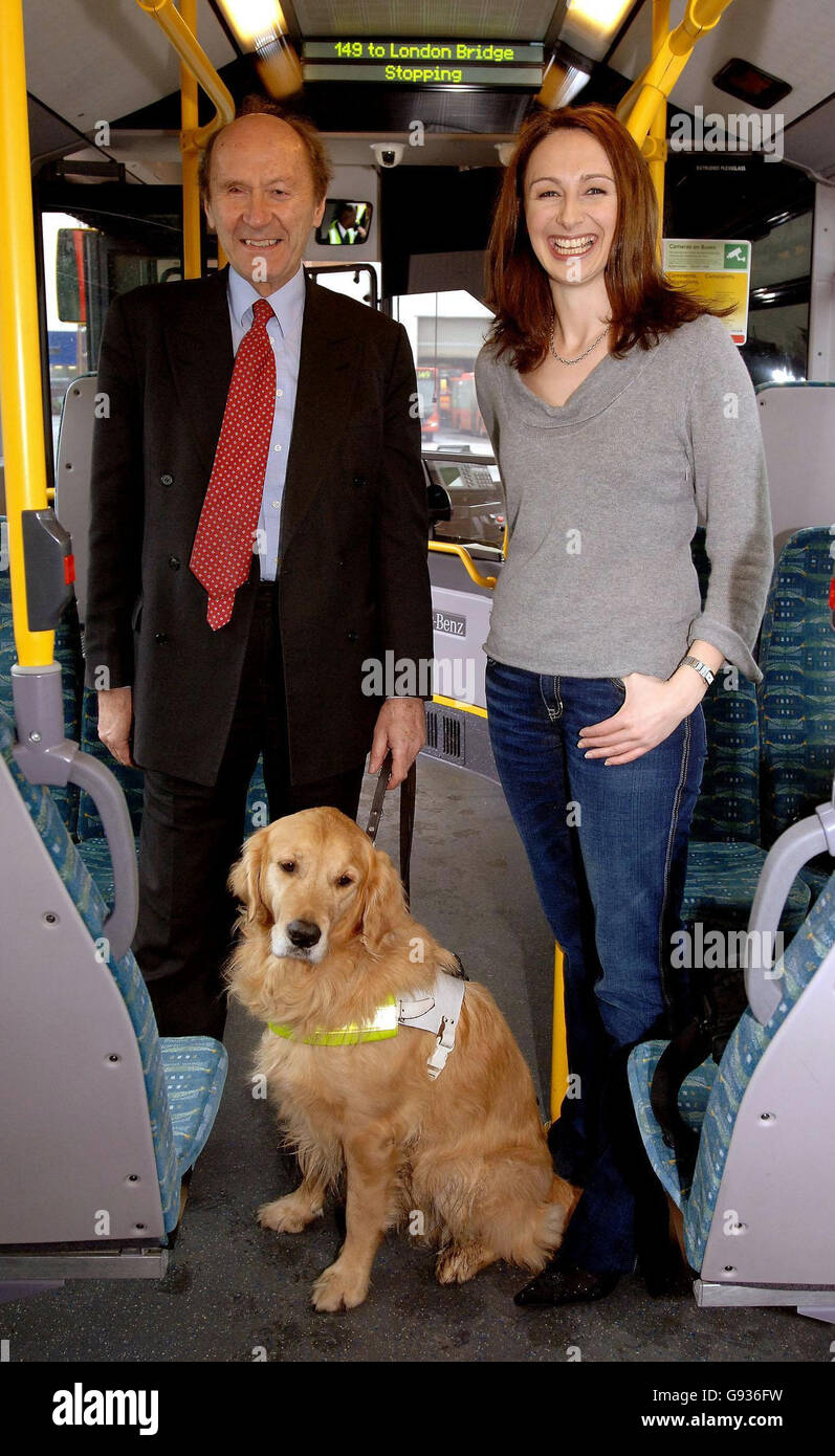 Number five bus hi-res stock photography and images - Alamy