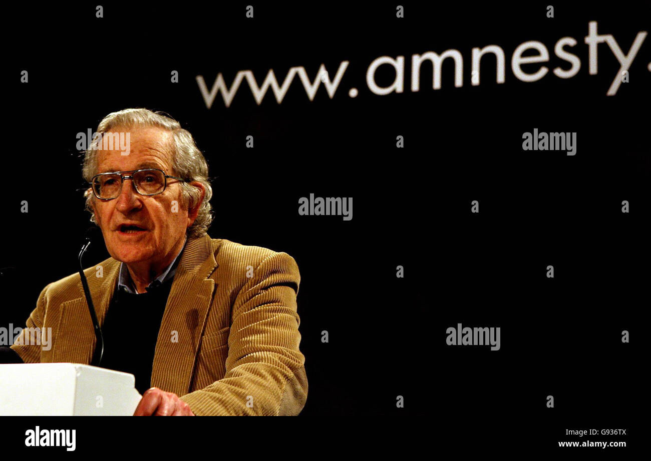 Professor Noam Chomsky delivers the Amnesty International Lecture on ...