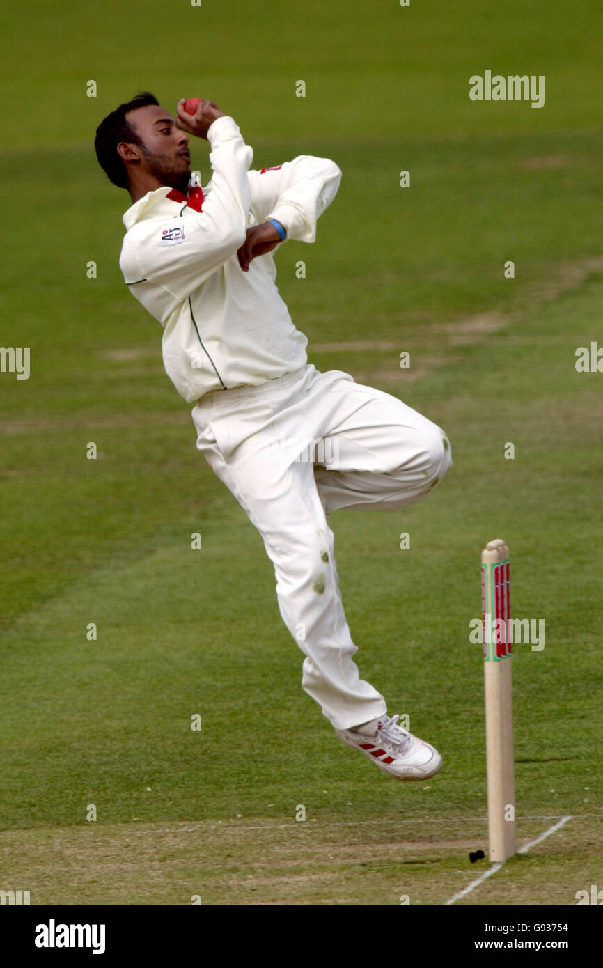 Cricket - npower First Test - England v Bangladesh - Day Two - Lord's ...