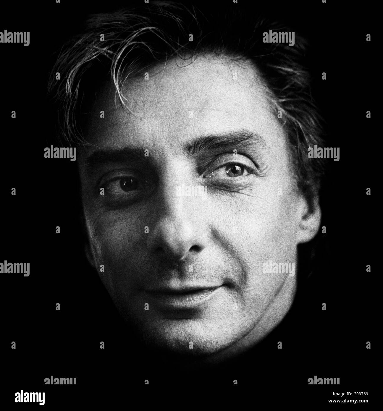 Portrait of singer and musician, Barry Manilow Stock Photo - Alamy