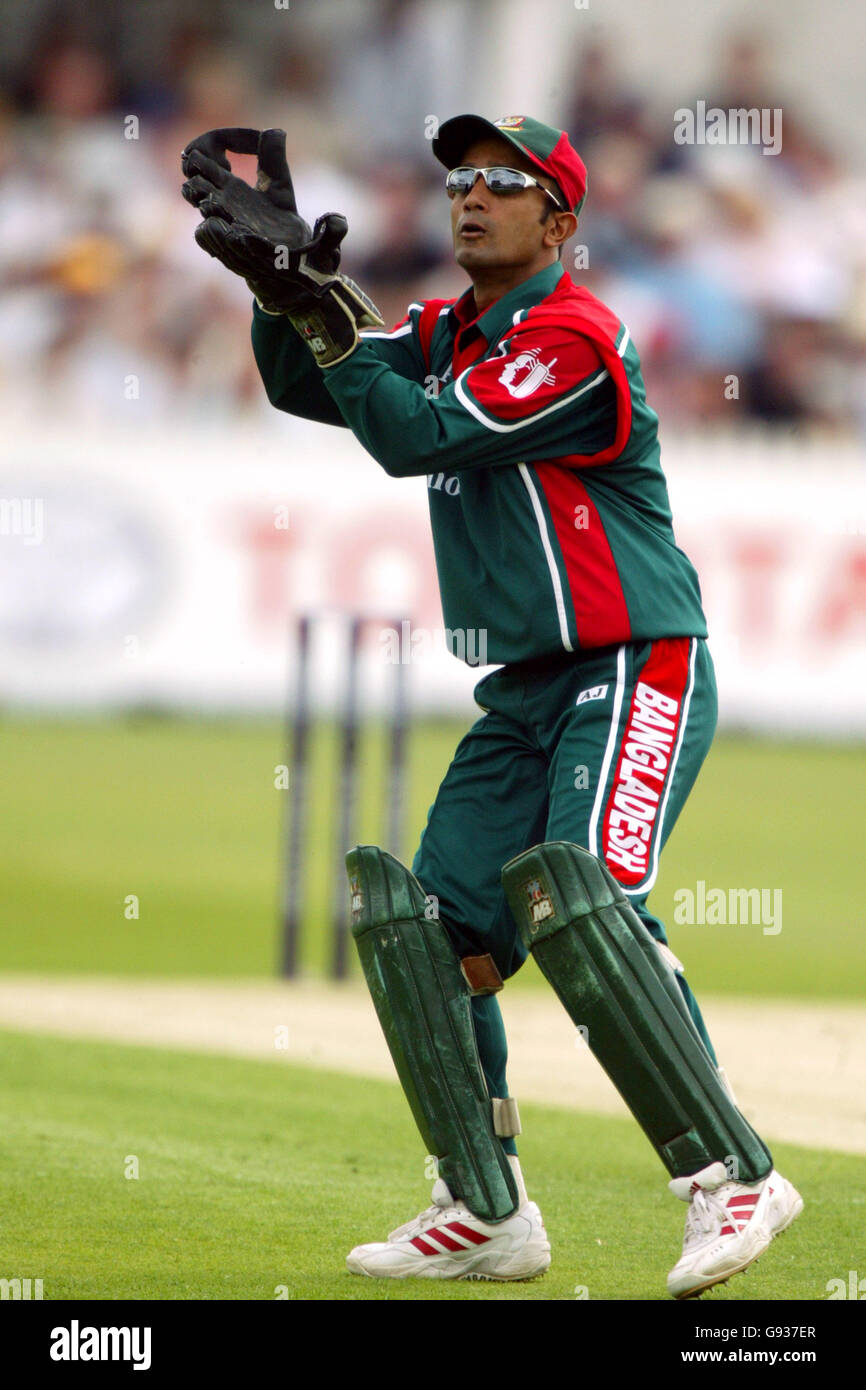 Cricket - The NatWest International Triangular Series - England v ...