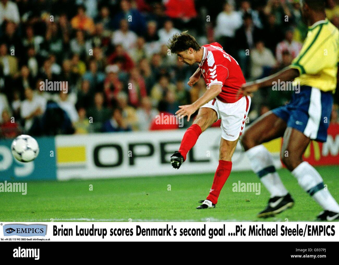 Soccer - World Cup France 98 - Quarter Final - Brazil v Denmark ...
