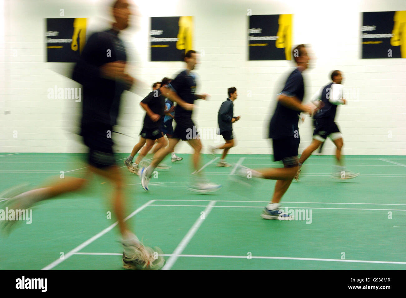 Surrey players in pre season training hi-res stock photography and ...