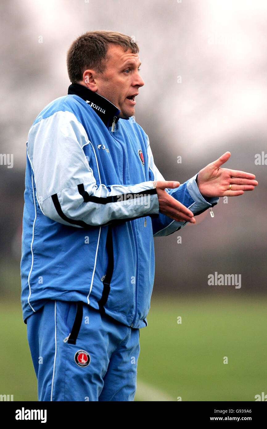 Football youth millwall hi-res stock photography and images - Alamy