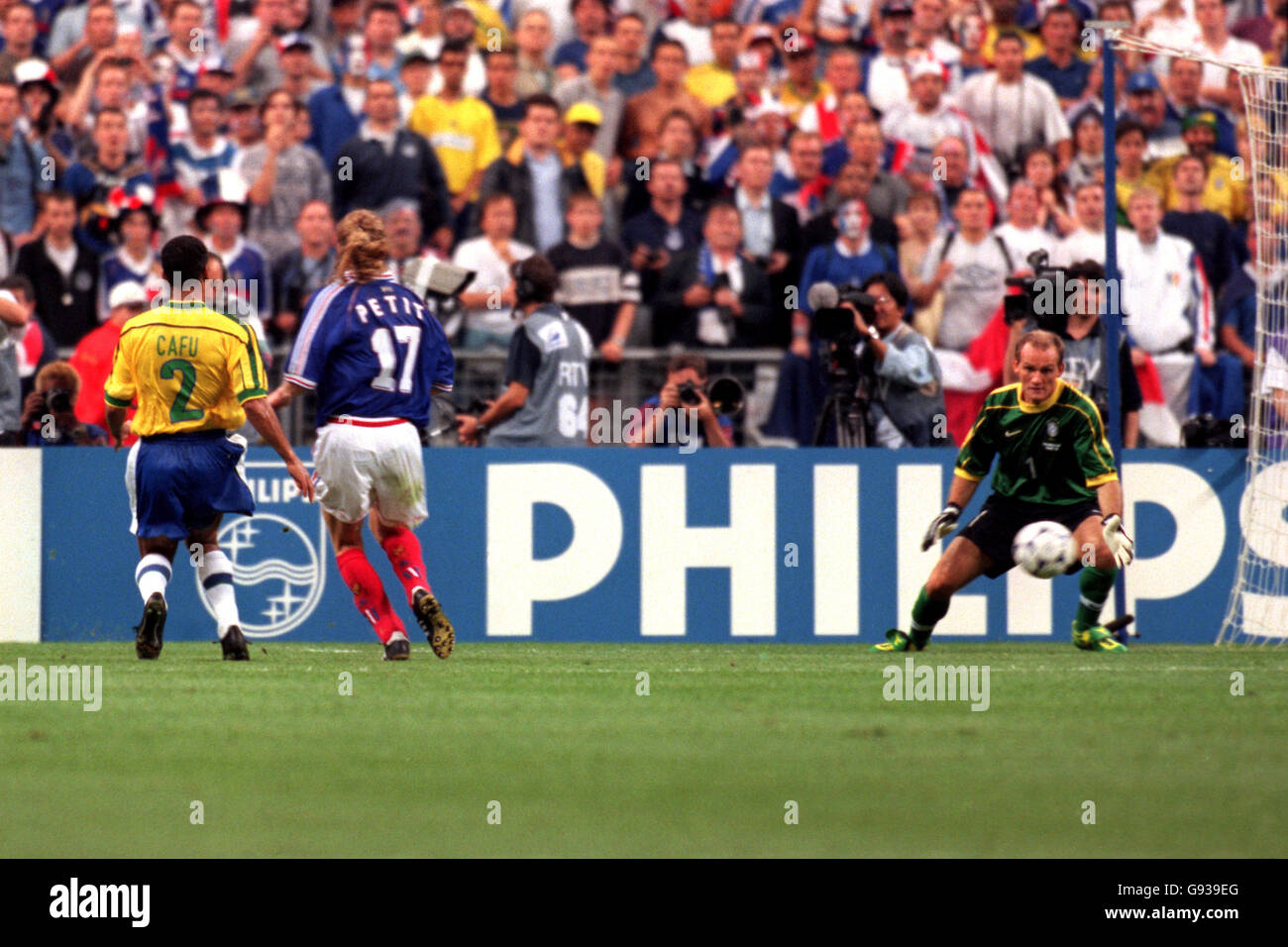 Soccer world cup france 98 final brazil v france hi-res stock ...