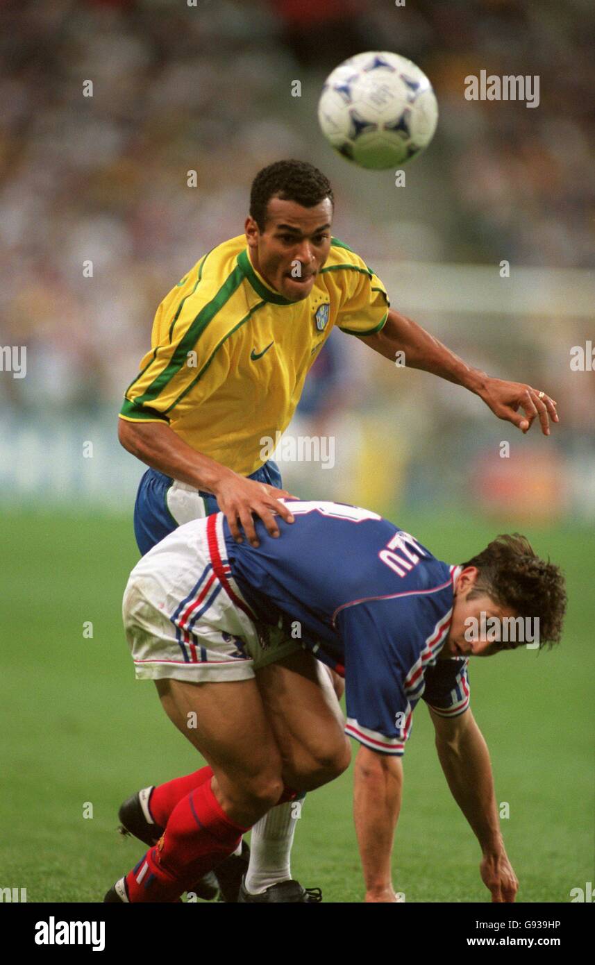 Soccer - World Cup France 98 - Final - Brazil v France Stock Photo - Alamy