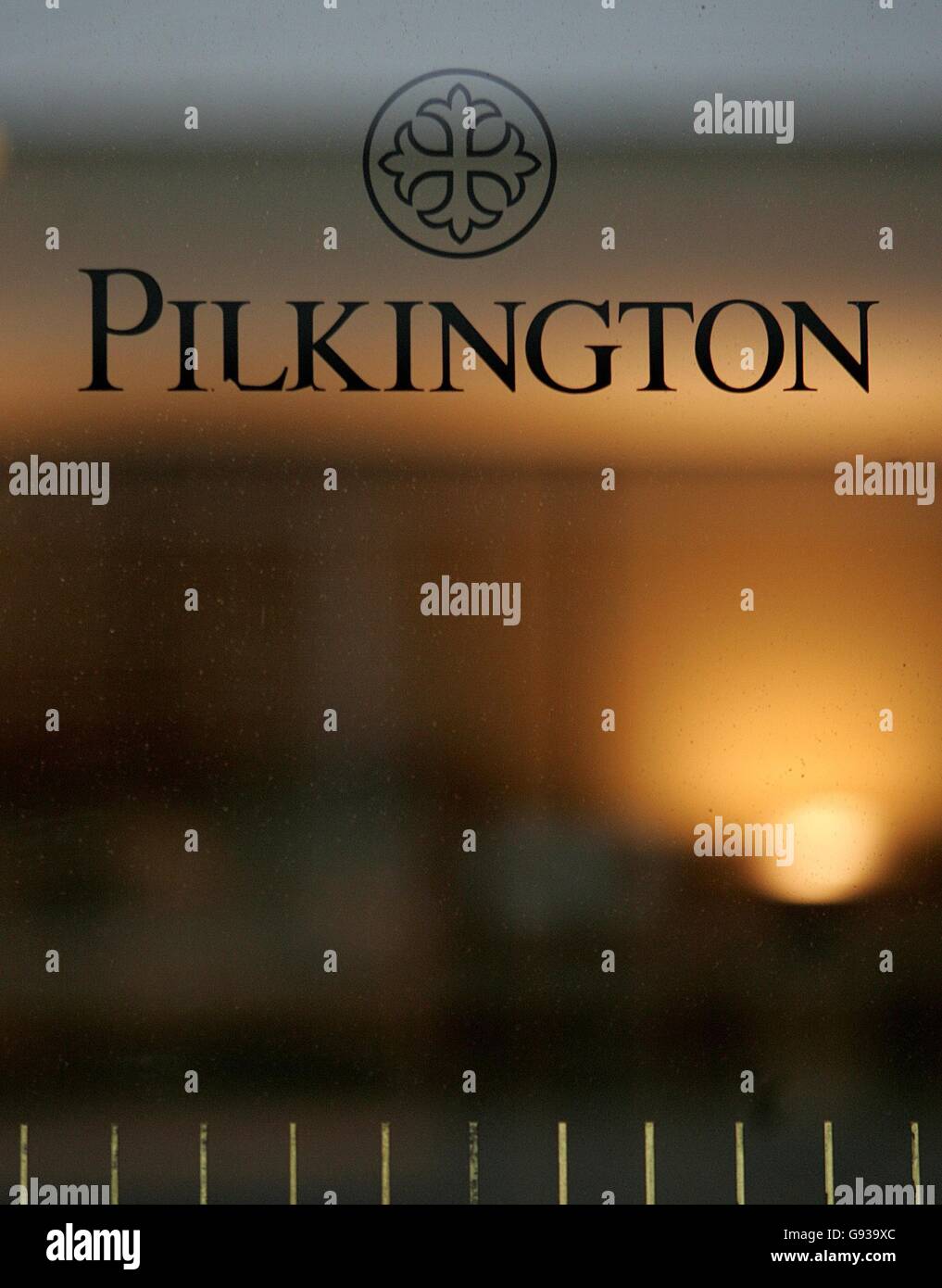 Pilkington glass st helens hi-res stock photography and images - Alamy