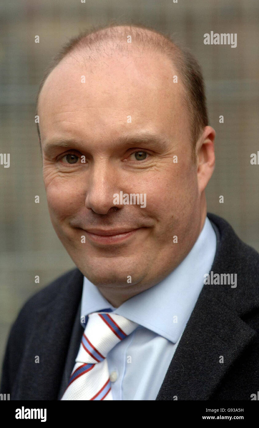 Mark oaten mp hi-res stock photography and images - Alamy