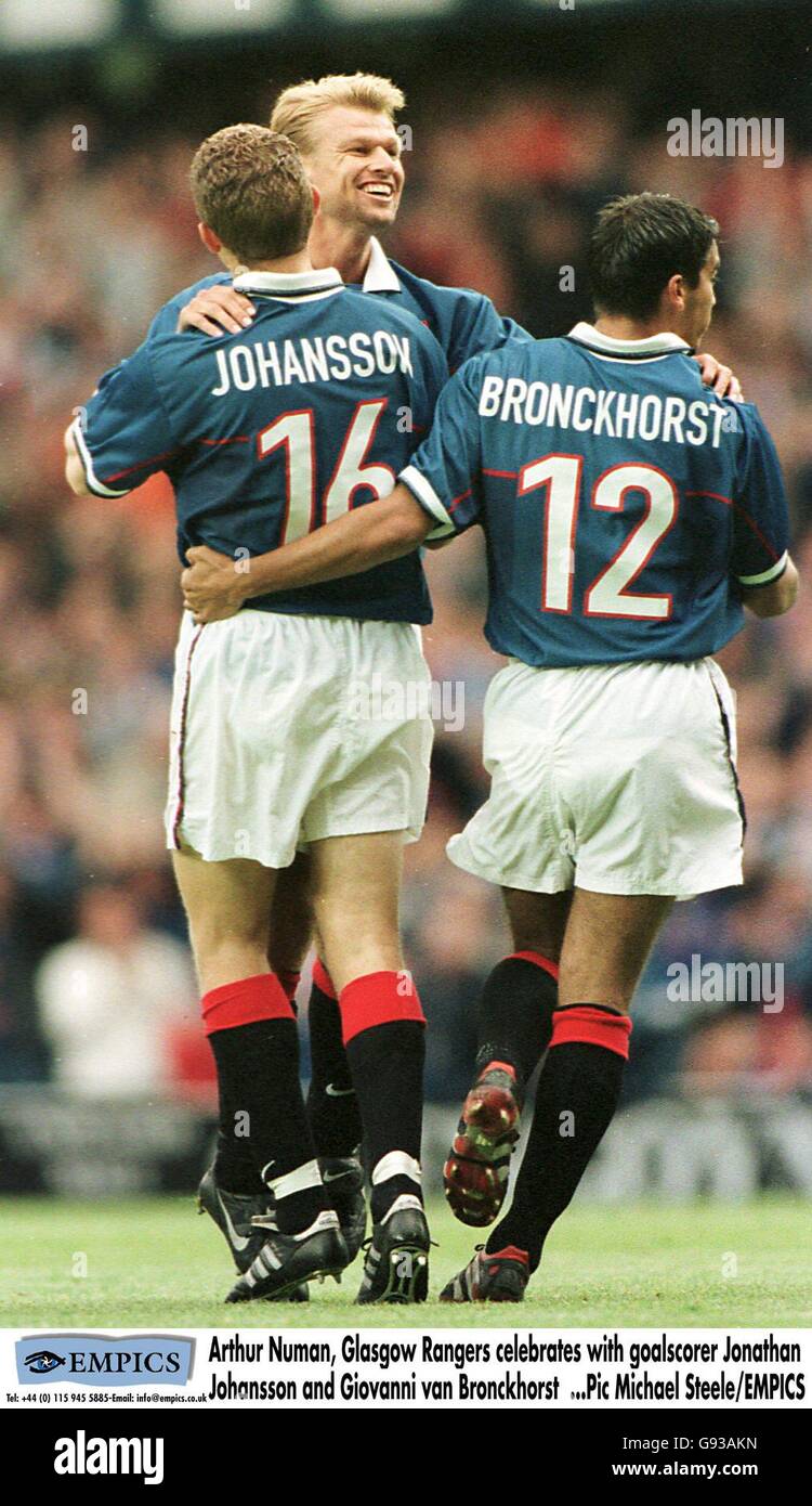 Giovanni van bronckhorst arthur numan hi-res stock photography and ...