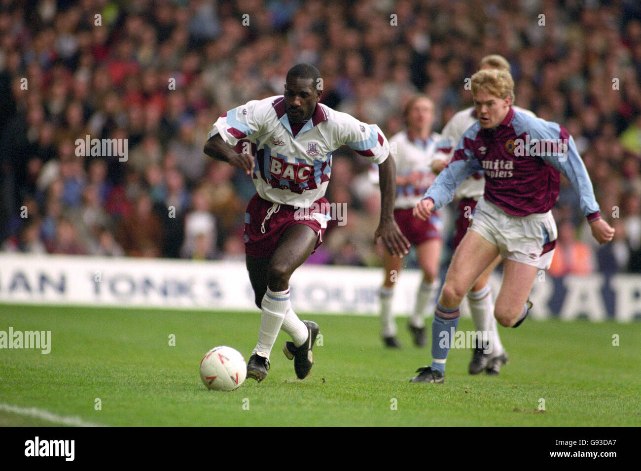 ENGLISH SOCCER. MIKE SMALL, WEST HAM Stock Photo - Alamy
