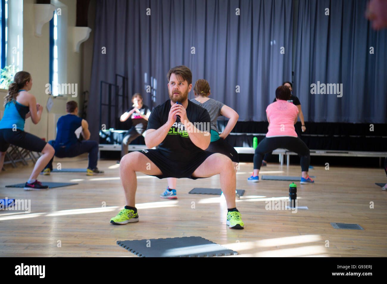 People exercising and keeping fit in the weekly Herbalife 24 Fit Club ...