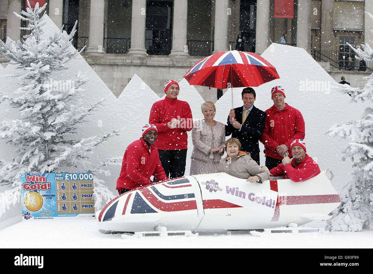 Triple five group hi-res stock photography and images - Alamy